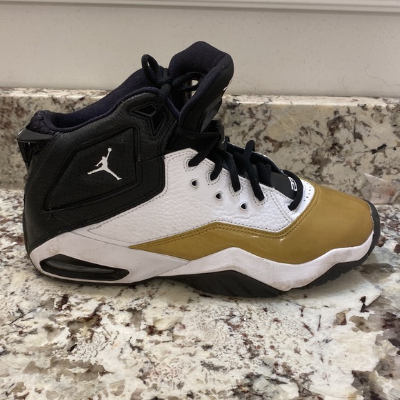 Jordan | Shoes | Air Jordan Bloyal White Goldloyal White Black Gold ...